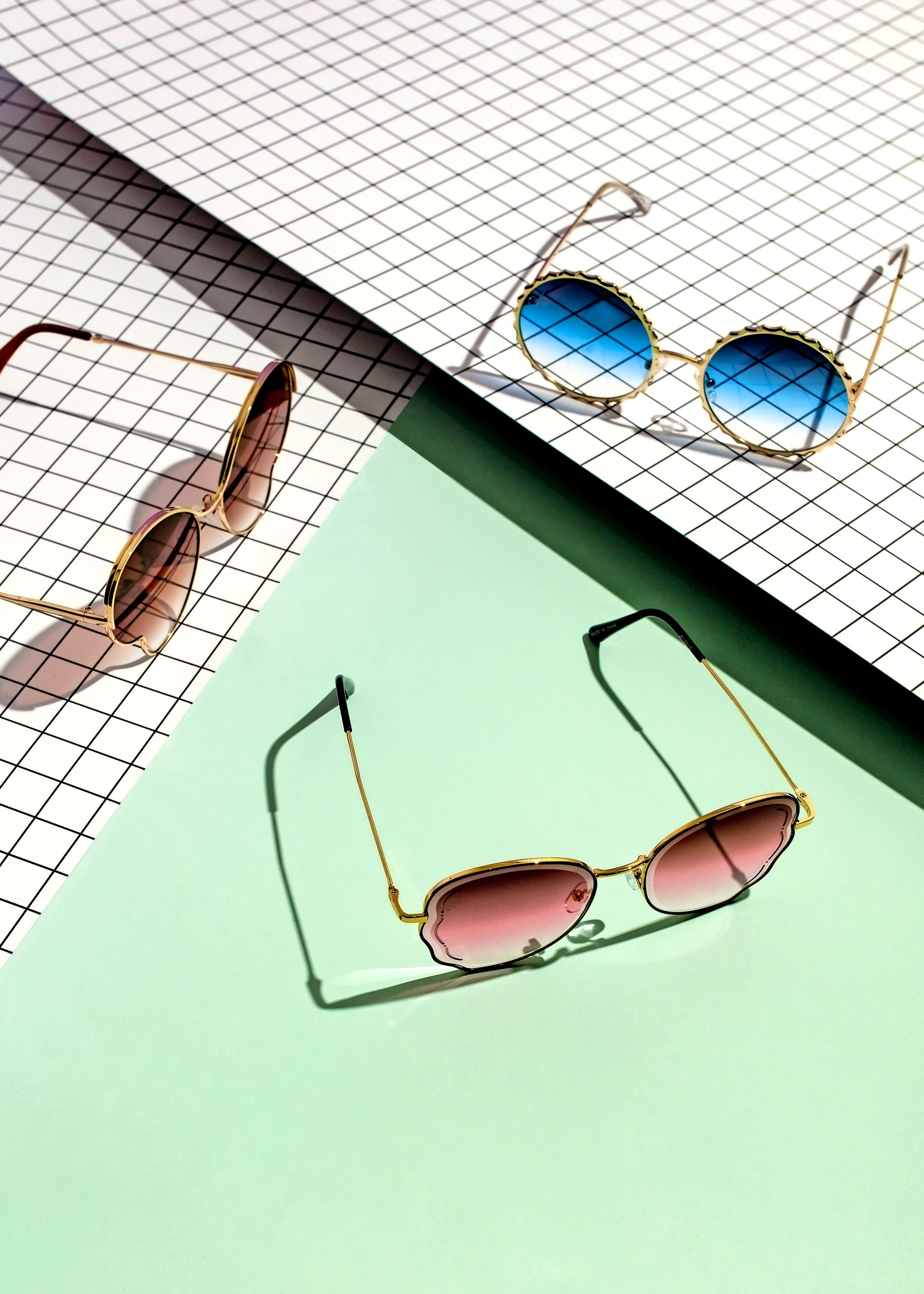 Graphic Grid Vinyl Backdrop for Product & Food Photography – Club Backdrops